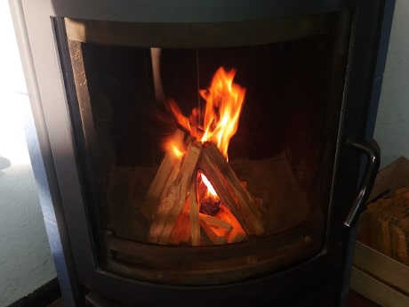 Richtiges Heizen mit Holz